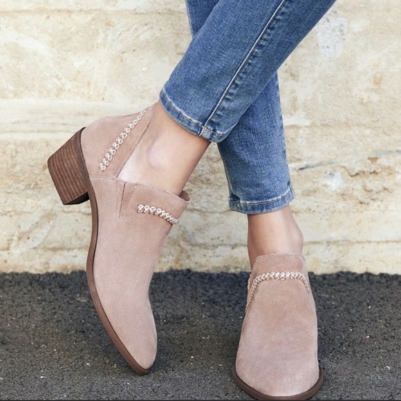 Sole Society | Shoes | Sole Society Nikkie Braided Bootie Taupe Tan 5 ...